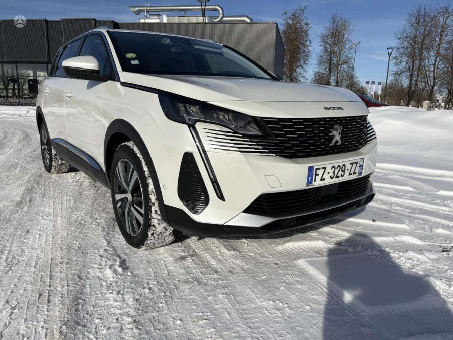 Balts Peugeot 5008 2021 Kauņa, ar dzinēja tilpumu 1.50 L un nobraukumu 180 tūkst. km par 14900 €, foto 7 vietnē AUTOMOTO.COM.LV