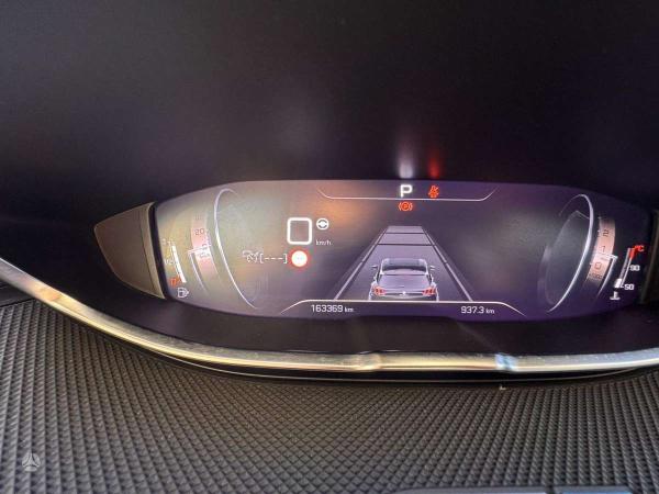 Balts Peugeot 5008 2021 Kauņa, ar dzinēja tilpumu 1.60 L un nobraukumu 163 tūkst. km par 23900 €, foto 6 vietnē AUTOMOTO.COM.LV