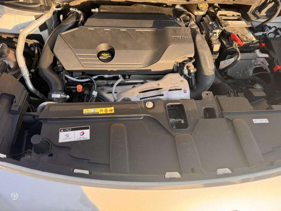 Balts Peugeot 5008 2021 Kauņa, ar dzinēja tilpumu 1.60 L un nobraukumu 163 tūkst. km par 23900 €, foto 22 vietnē AUTOMOTO.COM.LV