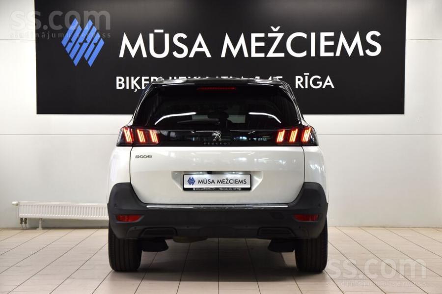 White Peugeot 5008 2021 in Riga, with an engine capacity of 1.20 L and mileage of 104 thousand km for 17990 €, photo 15 on AUTOMOTO.COM.LV