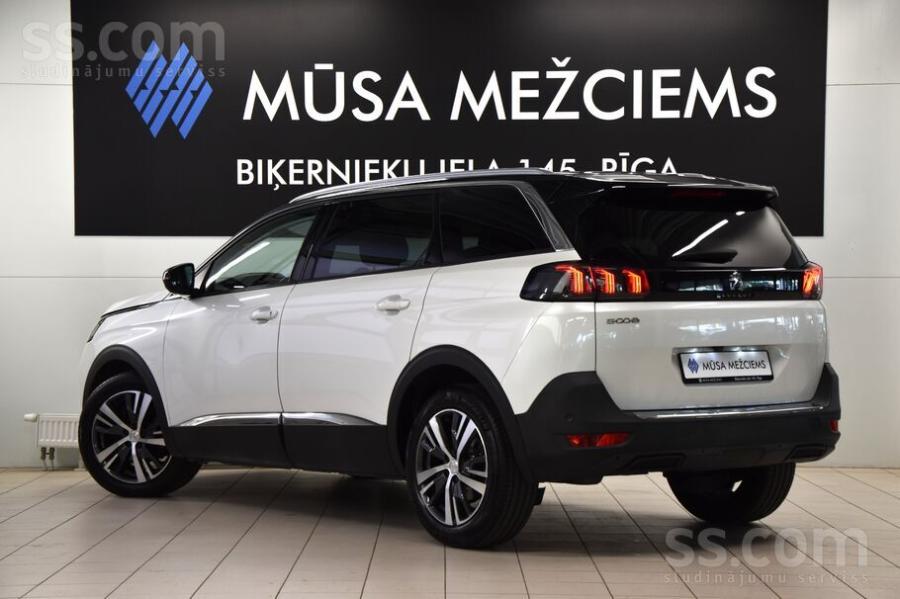 White Peugeot 5008 2021 in Riga, with an engine capacity of 1.20 L and mileage of 104 thousand km for 17990 €, photo 17 on AUTOMOTO.COM.LV