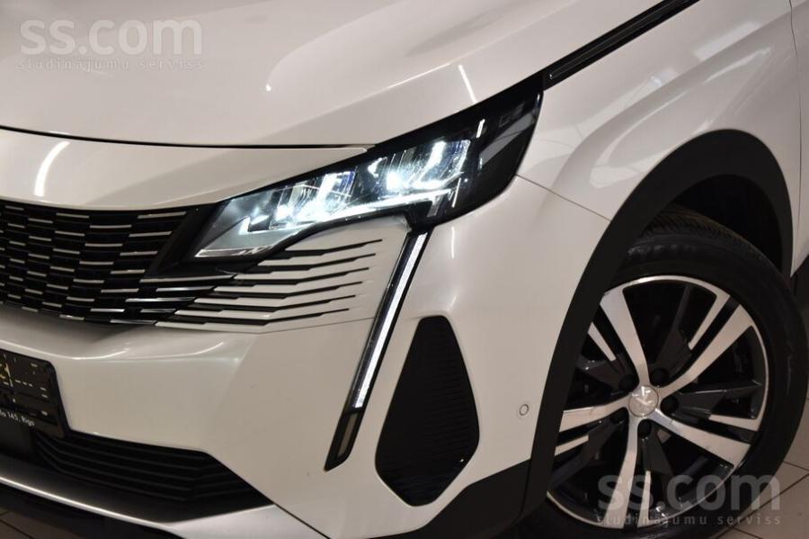 White Peugeot 5008 2021 in Riga, with an engine capacity of 1.20 L and mileage of 104 thousand km for 17990 €, photo 21 on AUTOMOTO.COM.LV