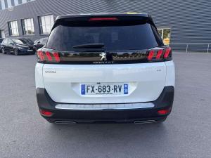 White Peugeot 5008 2021 in Taurage, with an engine capacity of 2.00 L and mileage of 210 thousand km for 16500 €, photo 9 on AUTOMOTO.COM.LV