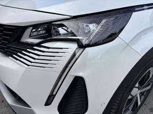 White Peugeot 5008 2021 in Taurage, with an engine capacity of 2.00 L and mileage of 210 thousand km for 16500 €, photo 10 on AUTOMOTO.COM.LV