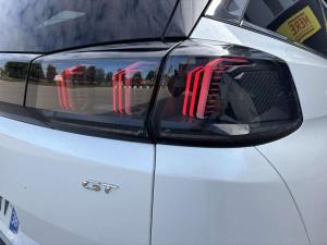 White Peugeot 5008 2021 in Taurage, with an engine capacity of 2.00 L and mileage of 210 thousand km for 16500 €, photo 11 on AUTOMOTO.COM.LV