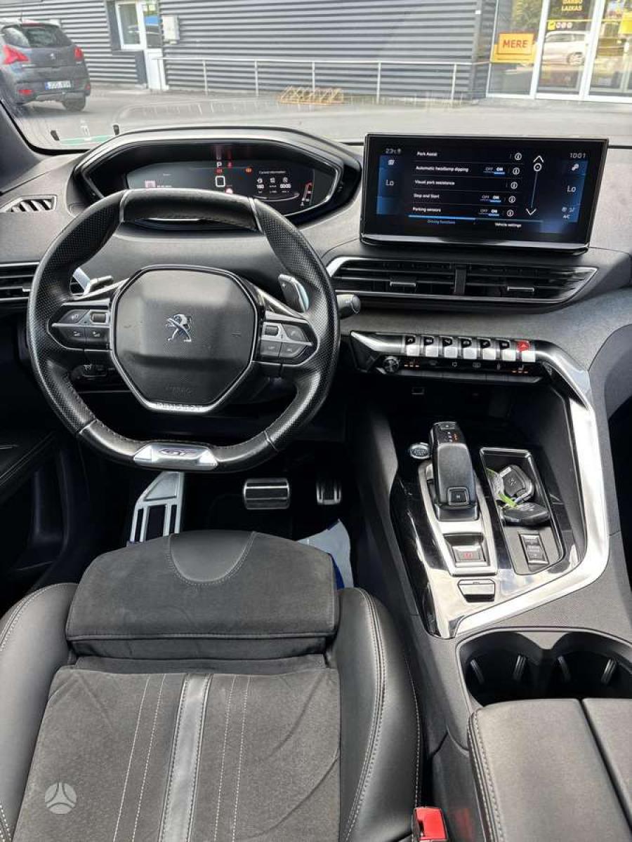 White Peugeot 5008 2021 in Taurage, with an engine capacity of 2.00 L and mileage of 210 thousand km for 16500 €, photo 18 on AUTOMOTO.COM.LV