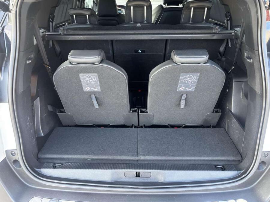 White Peugeot 5008 2021 in Taurage, with an engine capacity of 2.00 L and mileage of 210 thousand km for 16500 €, photo 36 on AUTOMOTO.COM.LV