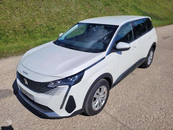 Peugeot 5008 2021 in Vilnius on AUTOMOTO.COM.LV White Peugeot 5008 2021 in Vilnius, with an engine capacity of 1.50 L and mileage of 178 thousand km for 14218 €, photo 3 on AUTOMOTO.COM.LV