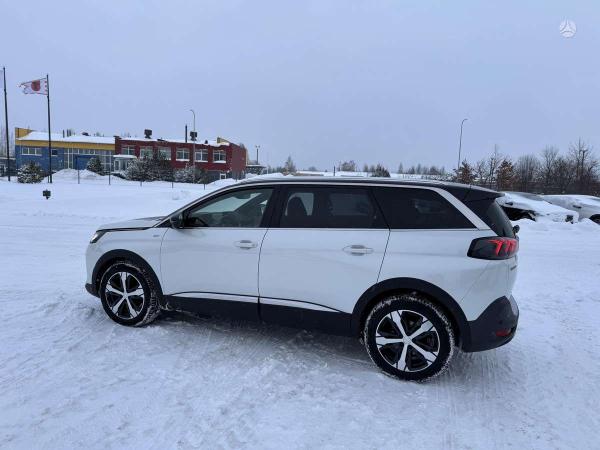 Balts Peugeot 5008 2022 Telšiai, ar dzinēja tilpumu 2.00 L un nobraukumu 204 tūkst. km par 16940 €, foto 4 vietnē AUTOMOTO.COM.LV