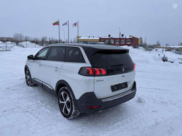 Balts Peugeot 5008 2022 Telšiai, ar dzinēja tilpumu 2.00 L un nobraukumu 204 tūkst. km par 16940 €, foto 5 vietnē AUTOMOTO.COM.LV
