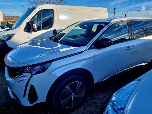 Balts Peugeot 5008 2022 Tauragė, ar dzinēja tilpumu 1.50 L un nobraukumu 136 tūkst. km par 15500 €, foto 1 vietnē AUTOMOTO.COM.LV
