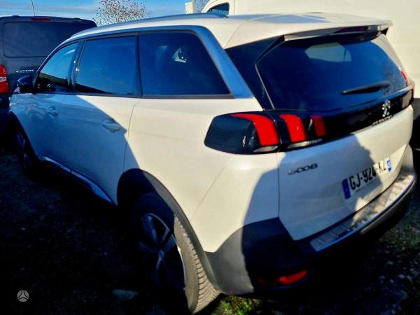 Balts Peugeot 5008 2022 Tauragė, ar dzinēja tilpumu 1.50 L un nobraukumu 136 tūkst. km par 15500 €, foto 5 vietnē AUTOMOTO.COM.LV
