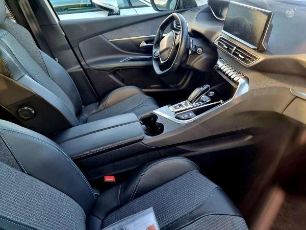 Balts Peugeot 5008 2022 Tauragė, ar dzinēja tilpumu 1.50 L un nobraukumu 136 tūkst. km par 15500 €, foto 6 vietnē AUTOMOTO.COM.LV