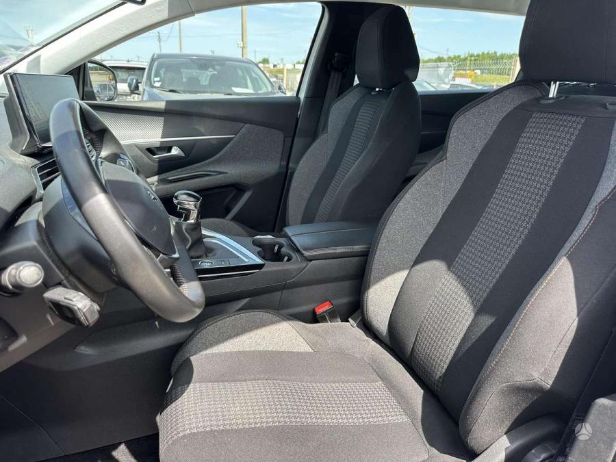 Balts Peugeot 5008 2022 Viļņa, ar dzinēja tilpumu 1.20 L un nobraukumu 159 tūkst. km par 12462 €, foto 10 vietnē AUTOMOTO.COM.LV