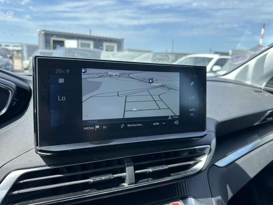 Balts Peugeot 5008 2022 Viļņa, ar dzinēja tilpumu 1.20 L un nobraukumu 159 tūkst. km par 12462 €, foto 13 vietnē AUTOMOTO.COM.LV
