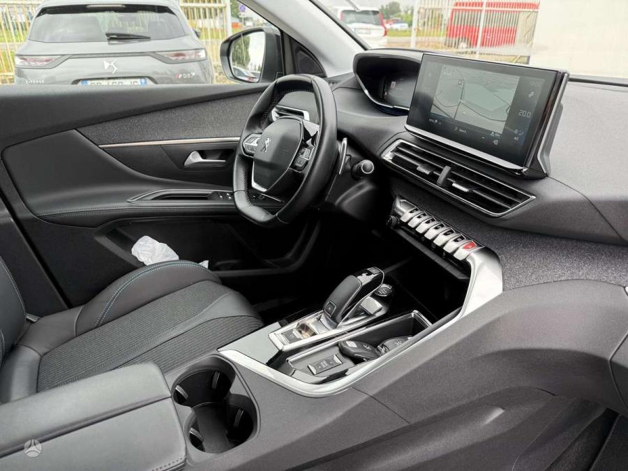 White Peugeot 5008 2022 in Marijampole, with an engine capacity of 1.50 L and mileage of 165 thousand km for 17781 €, photo 21 on AUTOMOTO.COM.LV