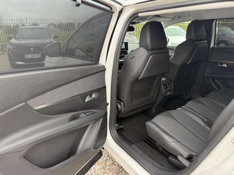 White Peugeot 5008 2022 in Marijampole, with an engine capacity of 1.50 L and mileage of 165 thousand km for 17781 €, photo 24 on AUTOMOTO.COM.LV