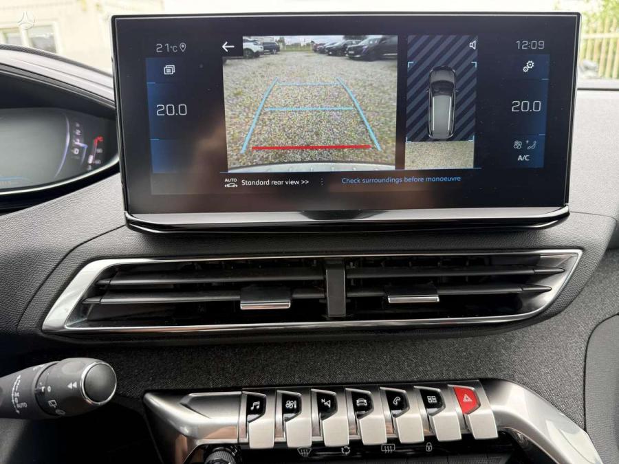 White Peugeot 5008 2022 in Marijampole, with an engine capacity of 1.50 L and mileage of 165 thousand km for 17781 €, photo 41 on AUTOMOTO.COM.LV