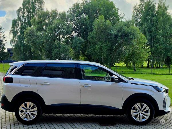 Белый Пежо 5008 2022 в Таураге, объемом двигателя 1.50 л и пробегом 110 тыс. км за 15500 €, фото 8 на AUTOMOTO.COM.LV