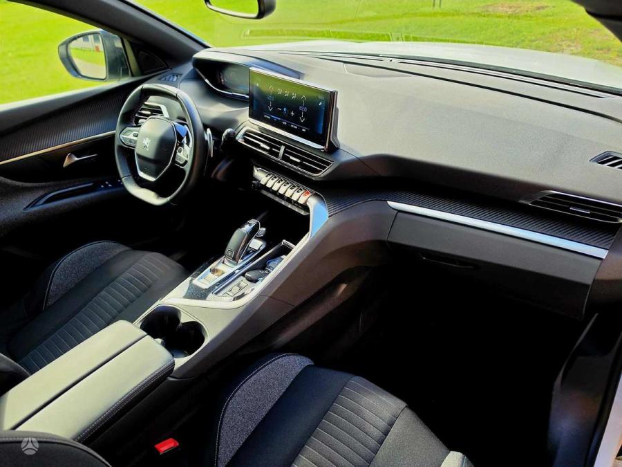 Balts Peugeot 5008 2022 Tauragė, ar dzinēja tilpumu 1.50 L un nobraukumu 110 tūkst. km par 15500 €, foto 24 vietnē AUTOMOTO.COM.LV