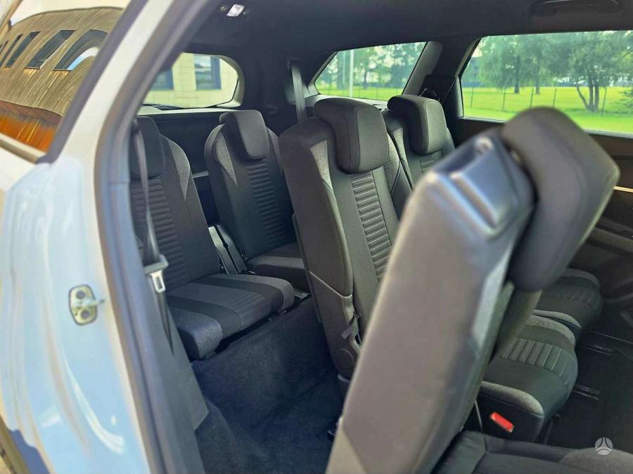 Balts Peugeot 5008 2022 Tauragė, ar dzinēja tilpumu 1.50 L un nobraukumu 110 tūkst. km par 15500 €, foto 37 vietnē AUTOMOTO.COM.LV