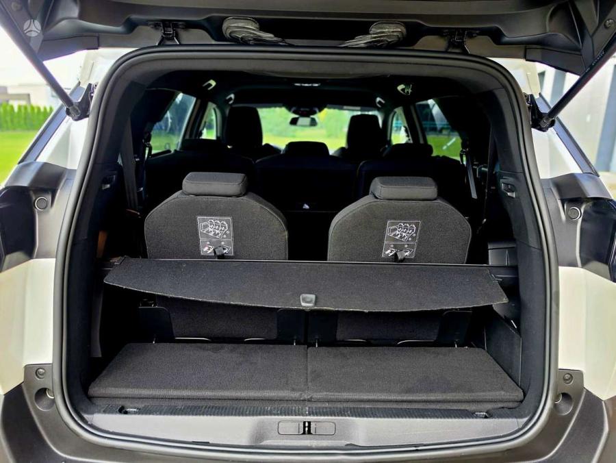Balts Peugeot 5008 2022 Tauragė, ar dzinēja tilpumu 1.50 L un nobraukumu 110 tūkst. km par 15500 €, foto 38 vietnē AUTOMOTO.COM.LV