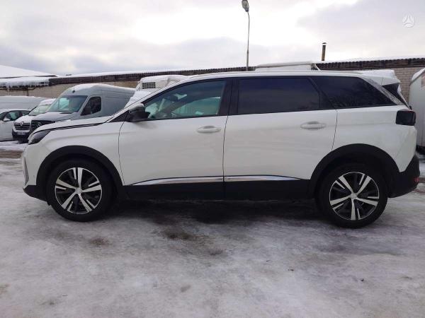 Balts Peugeot 5008 2023 Tauragė, ar dzinēja tilpumu 1.50 L un nobraukumu 176 tūkst. km par 18150 €, foto 6 vietnē AUTOMOTO.COM.LV