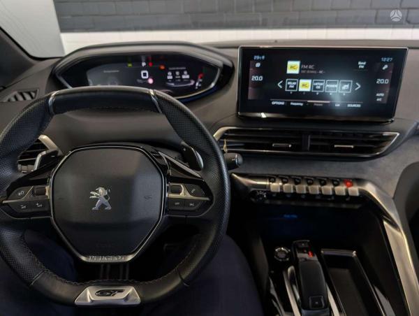 White Peugeot 5008 2023 in Kaunas, with an engine capacity of 1.97 L and mileage of 64 thousand km for 31200 €, photo 9 on AUTOMOTO.COM.LV