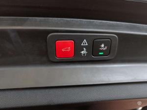 Balts Peugeot 5008 2023 Kauņa, ar dzinēja tilpumu 1.97 L un nobraukumu 64 tūkst. km par 31200 €, foto 28 vietnē AUTOMOTO.COM.LV