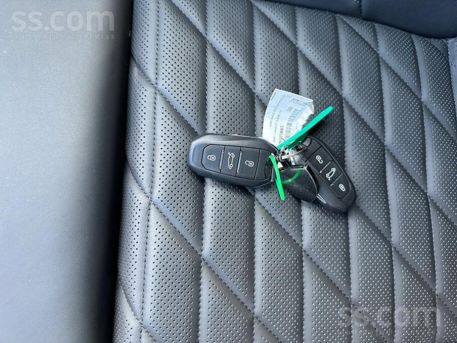 Белый Пежо 5008 2024 в Лиепая, объемом двигателя 1.60 л и пробегом 10 тыс. км за 37900 €, фото 22 на AUTOMOTO.COM.LV