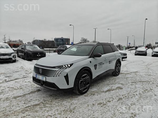 Balts Peugeot 5008 2026 Rīga, ar dzinēja tilpumu 0.00 L un nobraukumu 1 tūkst. km par 54400 €, foto 1 vietnē AUTOMOTO.COM.LV