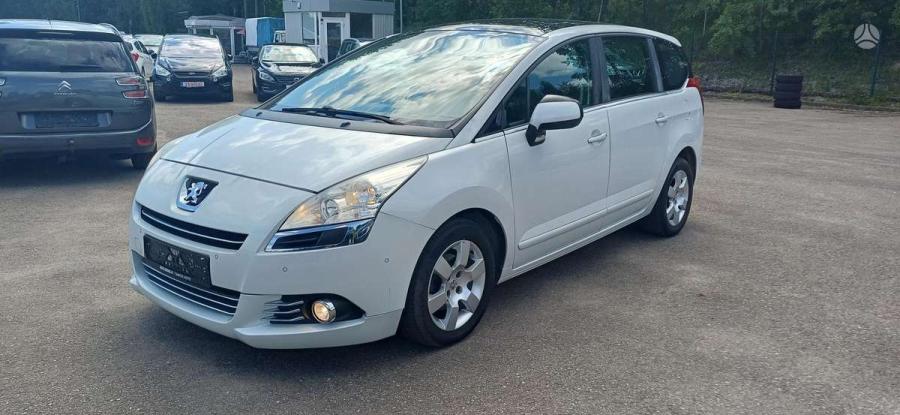 Balts Peugeot 5008 2010 Kauņa, ar dzinēja tilpumu 1.60 L un nobraukumu 247 tūkst. km par 3750 €, foto 1 vietnē AUTOMOTO.COM.LV