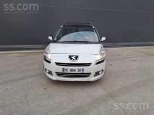 Белый Пежо 5008 2010 в Рига, объемом двигателя 1.60 л и пробегом 0 тыс. км за 4150 €, фото 6 на AUTOMOTO.COM.LV