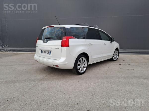 Balts Peugeot 5008 2010 Rīga, ar dzinēja tilpumu 1.60 L un nobraukumu 0 tūkst. km par 4150 €, foto 9 vietnē AUTOMOTO.COM.LV