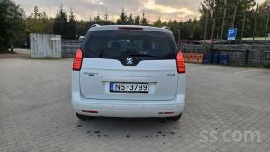 Белый Пежо 5008 2010 в Рига, объемом двигателя 2.00 л и пробегом 270 тыс. км за 2600 €, фото 7 на AUTOMOTO.COM.LV