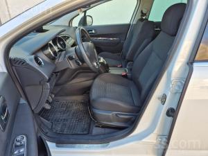 Balts Peugeot 5008 2011 Rīga, ar dzinēja tilpumu 2.00 L un nobraukumu 275 tūkst. km par 4400 €, foto 9 vietnē AUTOMOTO.COM.LV