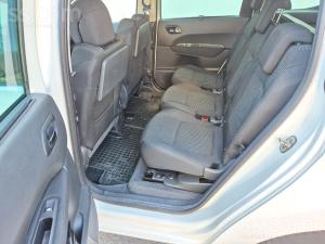 Balts Peugeot 5008 2011 Rīga, ar dzinēja tilpumu 2.00 L un nobraukumu 275 tūkst. km par 4400 €, foto 10 vietnē AUTOMOTO.COM.LV