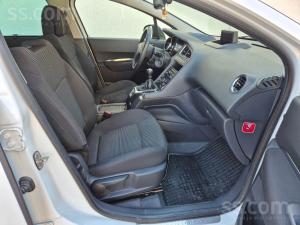 Balts Peugeot 5008 2011 Daugavpils, ar dzinēja tilpumu 2.00 L un nobraukumu 277 tūkst. km par 4450 €, foto 11 vietnē AUTOMOTO.COM.LV