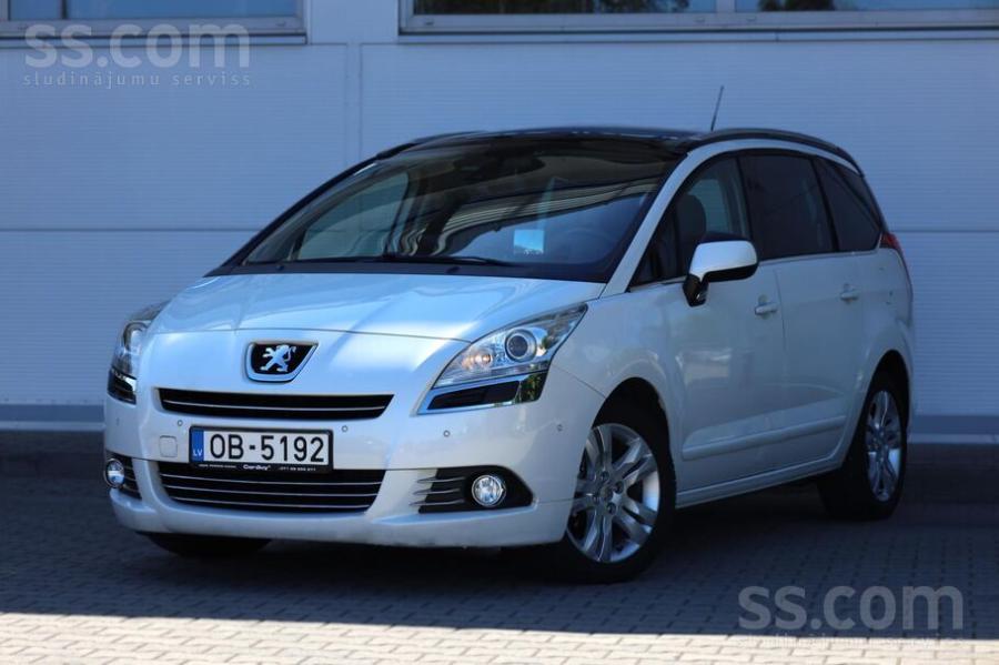 White Peugeot 5008 2012 in Riga, with an engine capacity of 1.60 L and mileage of 0 thousand km for 4495 €, photo 1 on AUTOMOTO.COM.LV