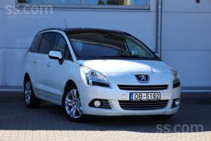 White Peugeot 5008 2012 in Riga, with an engine capacity of 1.60 L and mileage of 0 thousand km for 4495 €, photo 3 on AUTOMOTO.COM.LV