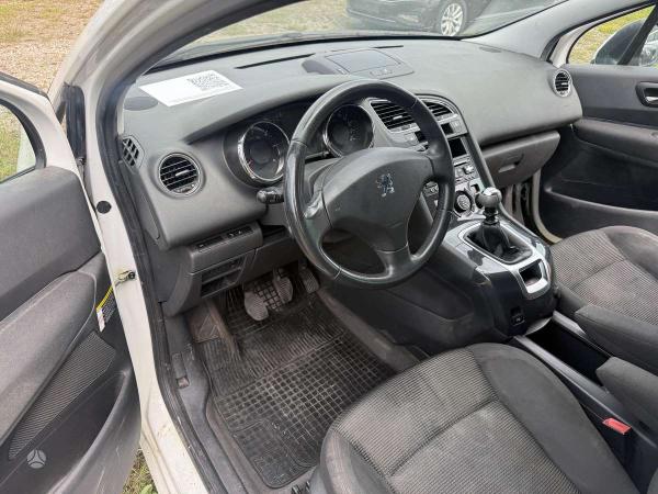 Balts Peugeot 5008 2012 Marijampole, ar dzinēja tilpumu 1.56 L un nobraukumu 216 tūkst. km par 3200 €, foto 9 vietnē AUTOMOTO.COM.LV