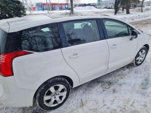 White Peugeot 5008 2014 in Taurage, with an engine capacity of 1.56 L and mileage of 173 thousand km for 4650 €, photo 7 on AUTOMOTO.COM.LV