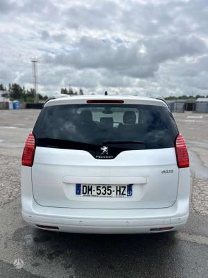 Balts Peugeot 5008 2014 Panevēža, ar dzinēja tilpumu 2.00 L un nobraukumu 324 tūkst. km par 4500 €, foto 7 vietnē AUTOMOTO.COM.LV