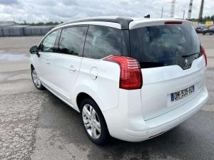 Balts Peugeot 5008 2014 Panevēža, ar dzinēja tilpumu 2.00 L un nobraukumu 324 tūkst. km par 4500 €, foto 8 vietnē AUTOMOTO.COM.LV