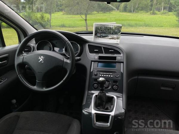 Balts Peugeot 5008 2014 Rīga, ar dzinēja tilpumu 1.60 L un nobraukumu 302 tūkst. km par 4500 €, foto 6 vietnē AUTOMOTO.COM.LV