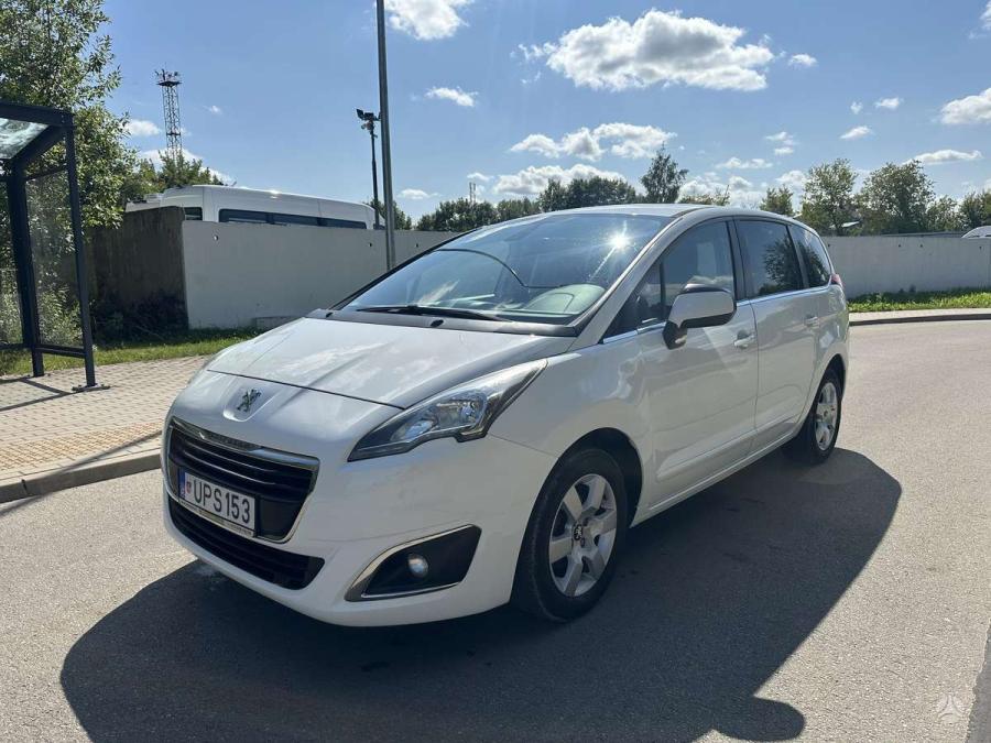 Balts Peugeot 5008 2014 Telšiai, ar dzinēja tilpumu 1.56 L un nobraukumu 321 tūkst. km par 4150 €, foto 1 vietnē AUTOMOTO.COM.LV