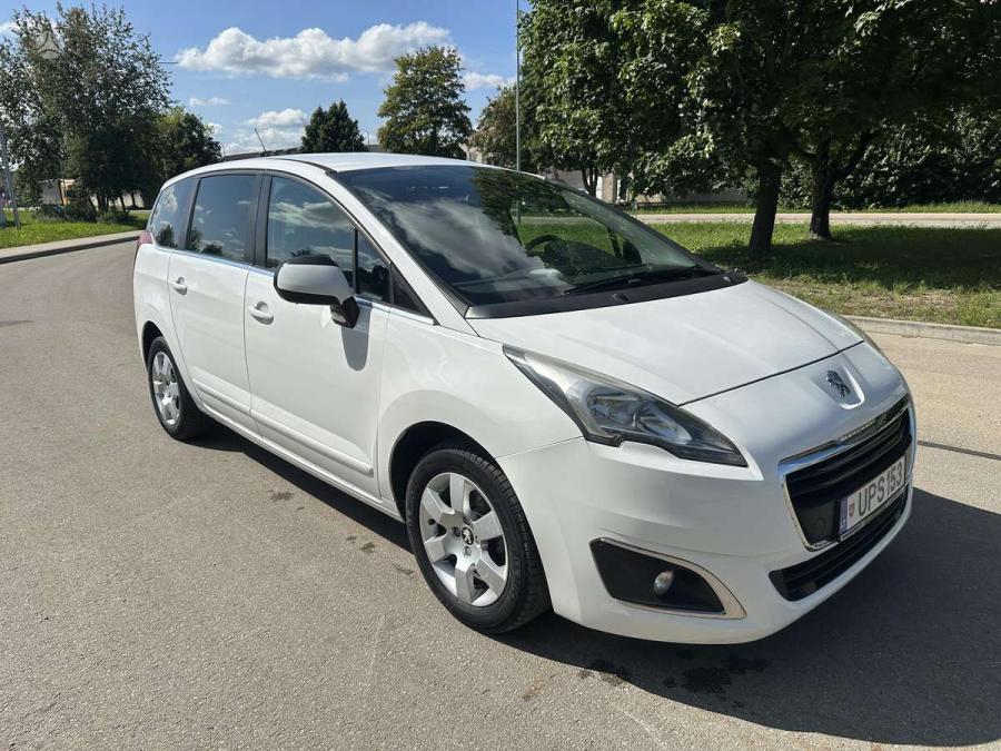 Balts Peugeot 5008 2014 Telšiai, ar dzinēja tilpumu 1.56 L un nobraukumu 321 tūkst. km par 4150 €, foto 4 vietnē AUTOMOTO.COM.LV