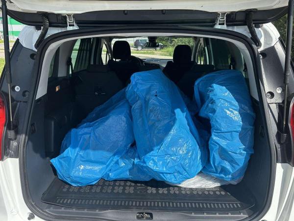 Balts Peugeot 5008 2014 Telšiai, ar dzinēja tilpumu 1.56 L un nobraukumu 321 tūkst. km par 4150 €, foto 7 vietnē AUTOMOTO.COM.LV