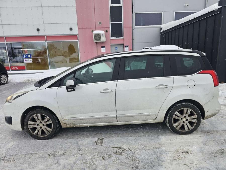 Balts Peugeot 5008 2015 Tauragė, ar dzinēja tilpumu 1.56 L un nobraukumu 190 tūkst. km par 5500 €, foto 8 vietnē AUTOMOTO.COM.LV
