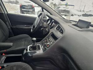Balts Peugeot 5008 2015 Tauragė, ar dzinēja tilpumu 1.56 L un nobraukumu 190 tūkst. km par 5500 €, foto 16 vietnē AUTOMOTO.COM.LV